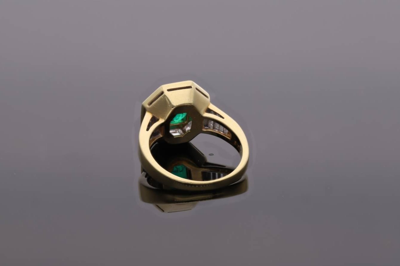 Emerald and Diamond Ring – Webbs Jewellers